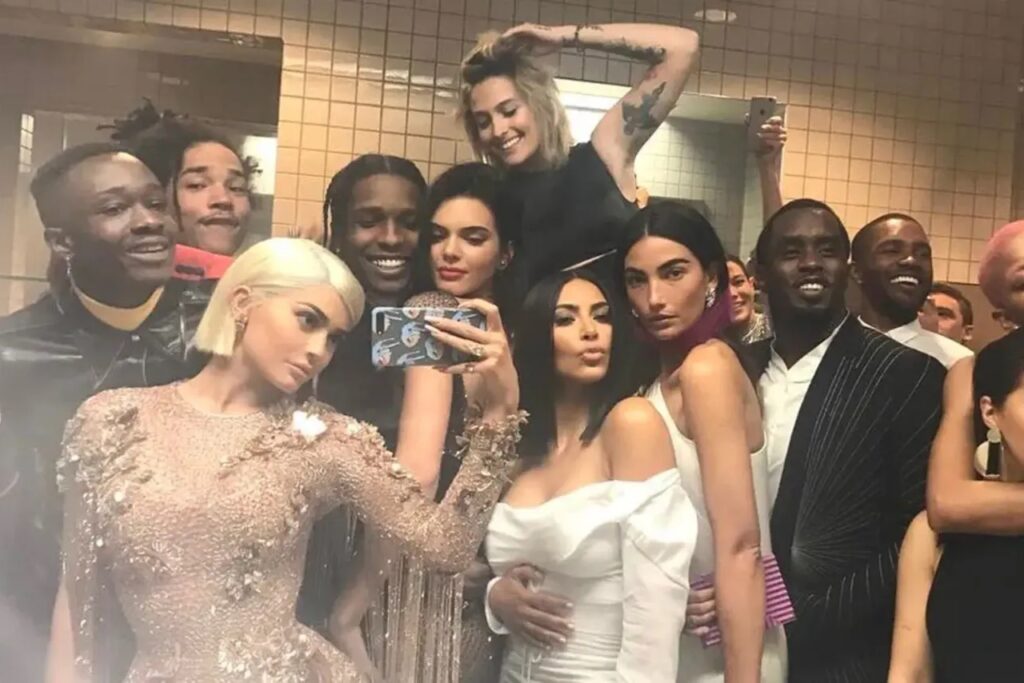 The Psychology of Celebrities: How Does Fame Affect Mental Health ...