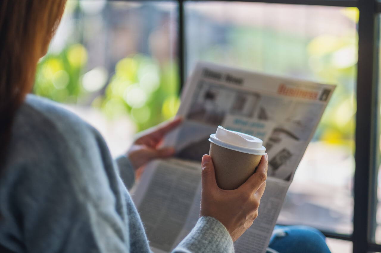 The Effects of News Consumption on Anxiety Disorders - Psychology Times