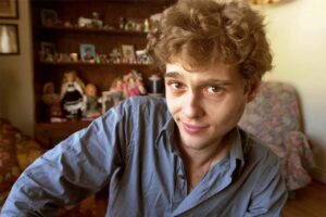 A Boy Forced to Become a Girl: The Tragic Case of David Reimer and Dr ...